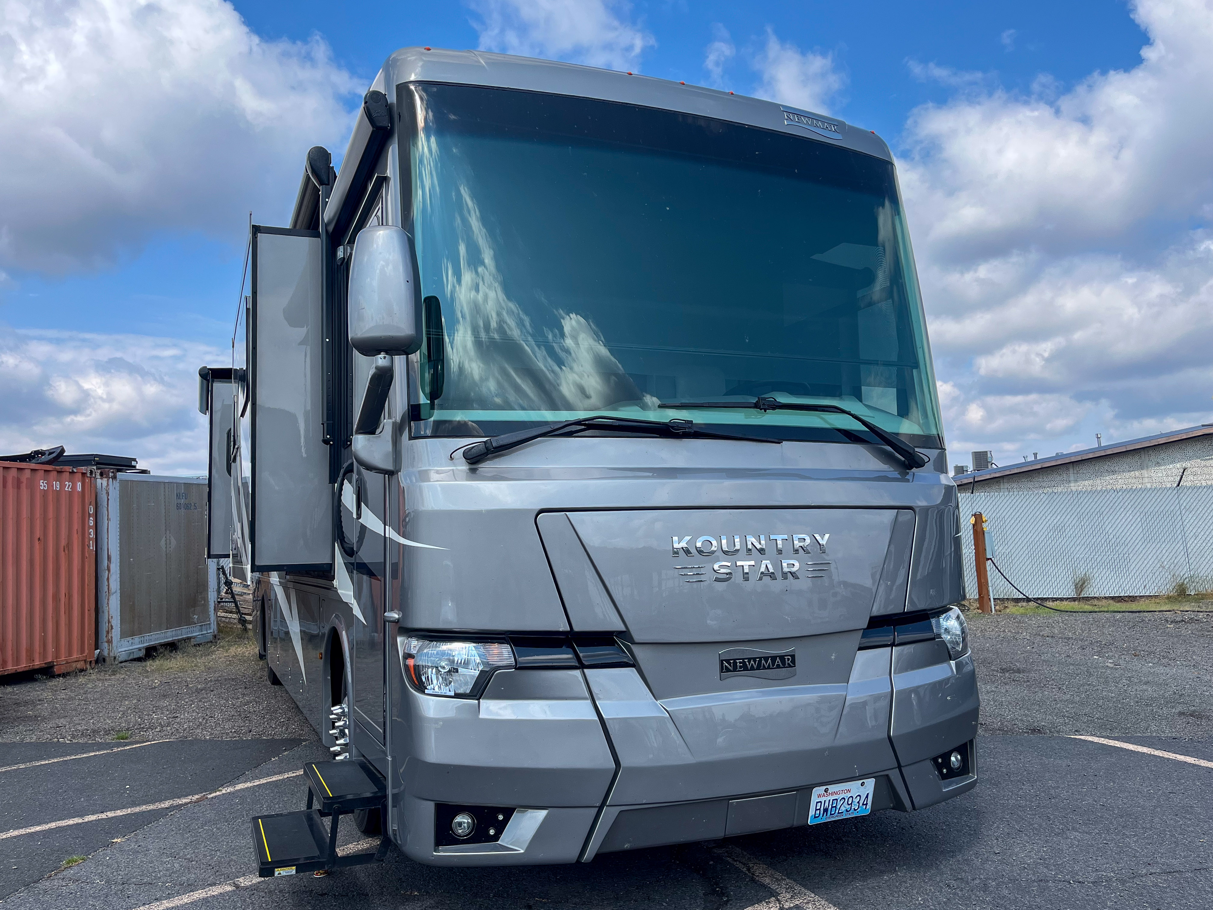 New & Used Luxury RVs & Diesel Motor Coaches for Sale | Beaver Coach Sales